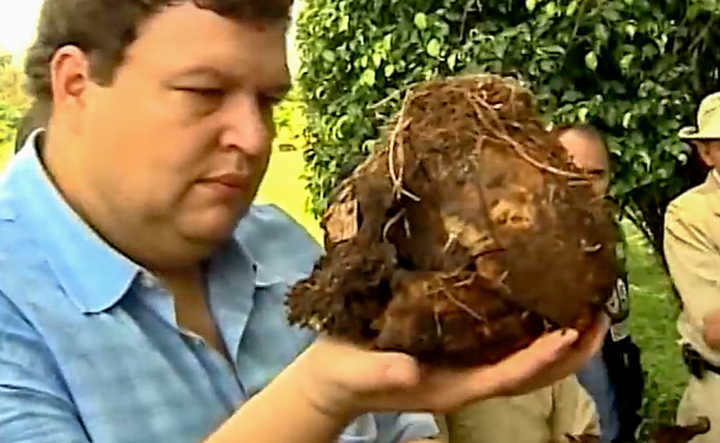 La historia inédita de Pablo Escobar. Exhumación. – Lo Real Maravilloso