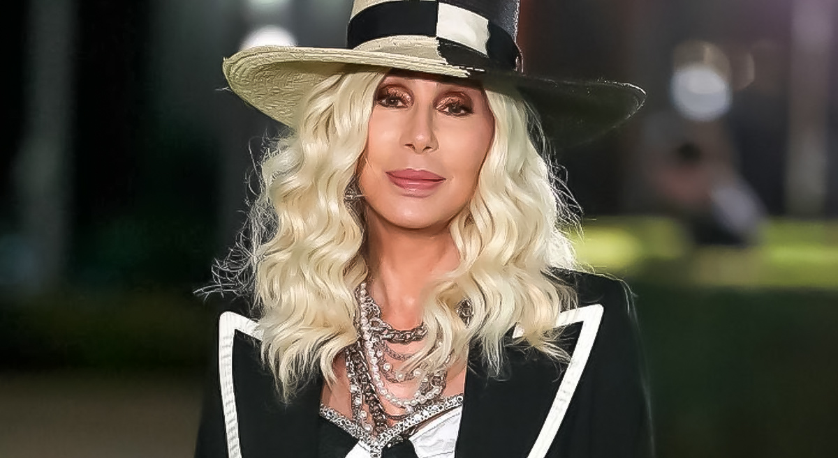 A los 76 años, Cher es CHER. – Lo Real Maravilloso