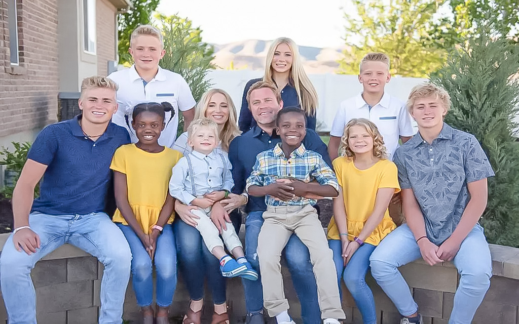 Timothy Ballard: Cae una estrella. – Lo Real Maravilloso